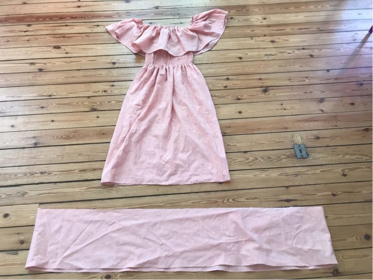 Tutorial: off-the-shoulder ruffle dress - Six Mignons