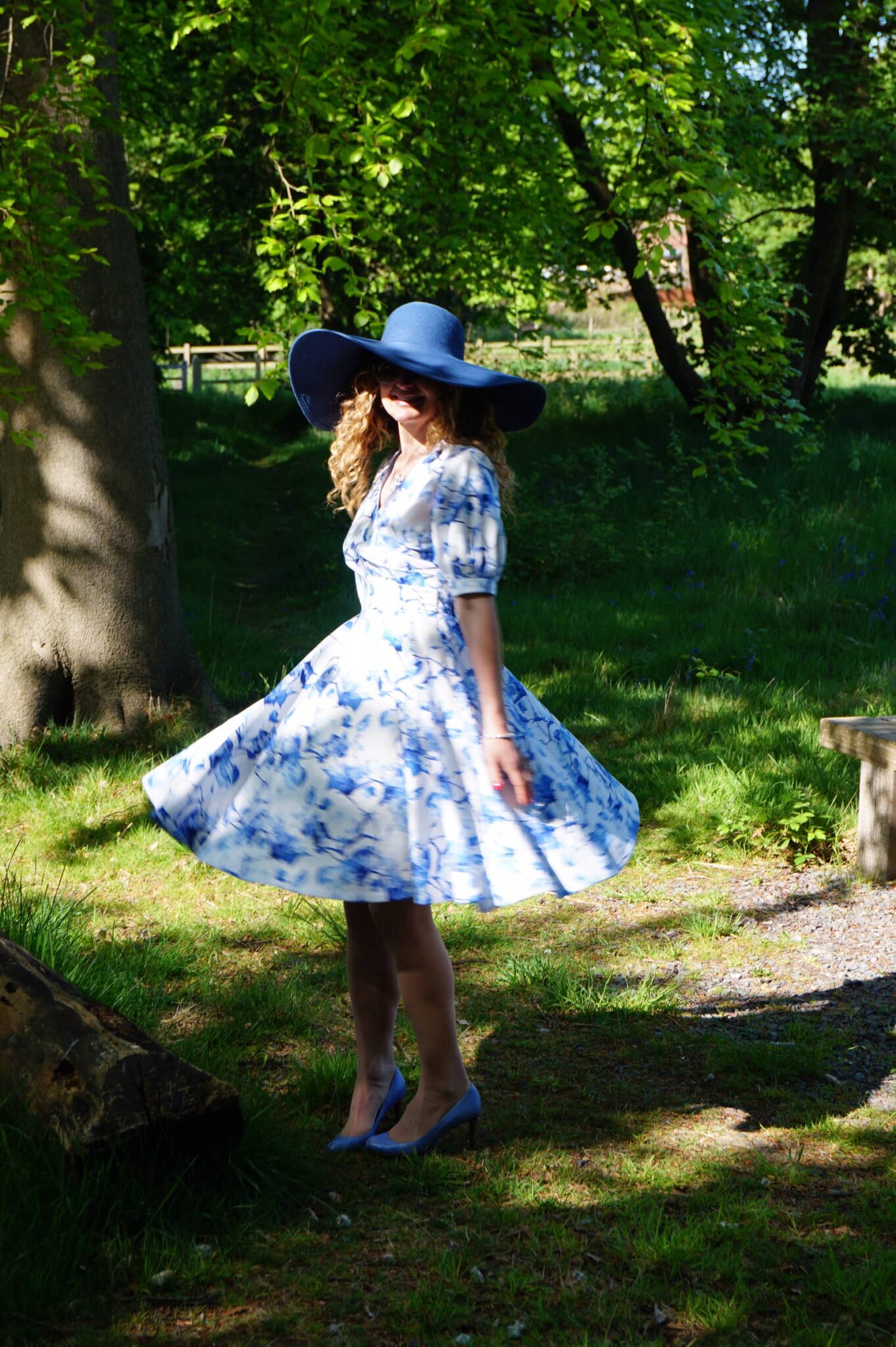 Sewing puff sleeves: hacking the B6446 dress - Six Mignons