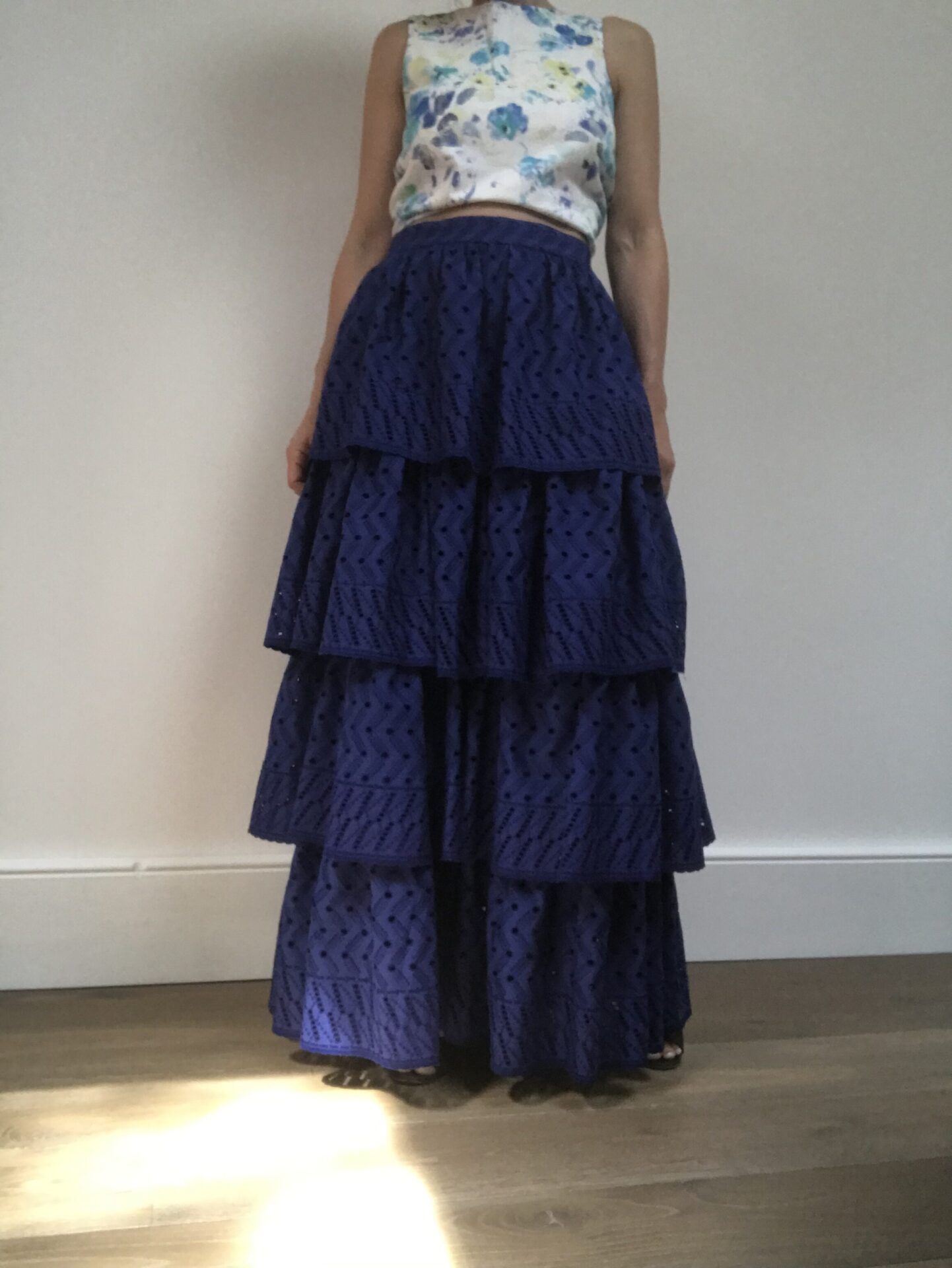 Tutorial: sewing a Zimmermann-like tiered ruffle skirt - Six Mignons